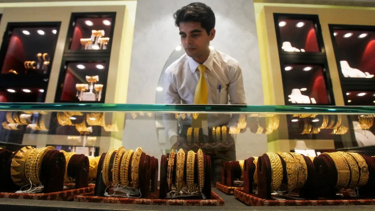 Goldiam International, Kalyan Jewellers, Rajesh Exports Rally After ...